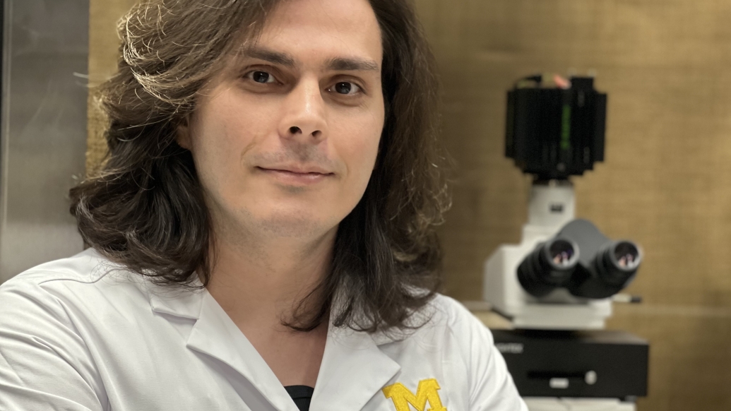 Hassan Hosseini (K. Jones Lab) receives Research Excellence Award from ...